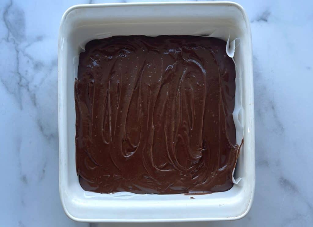 Easy 2-Ingredient Fudge Recipe - Career Girl Meets...