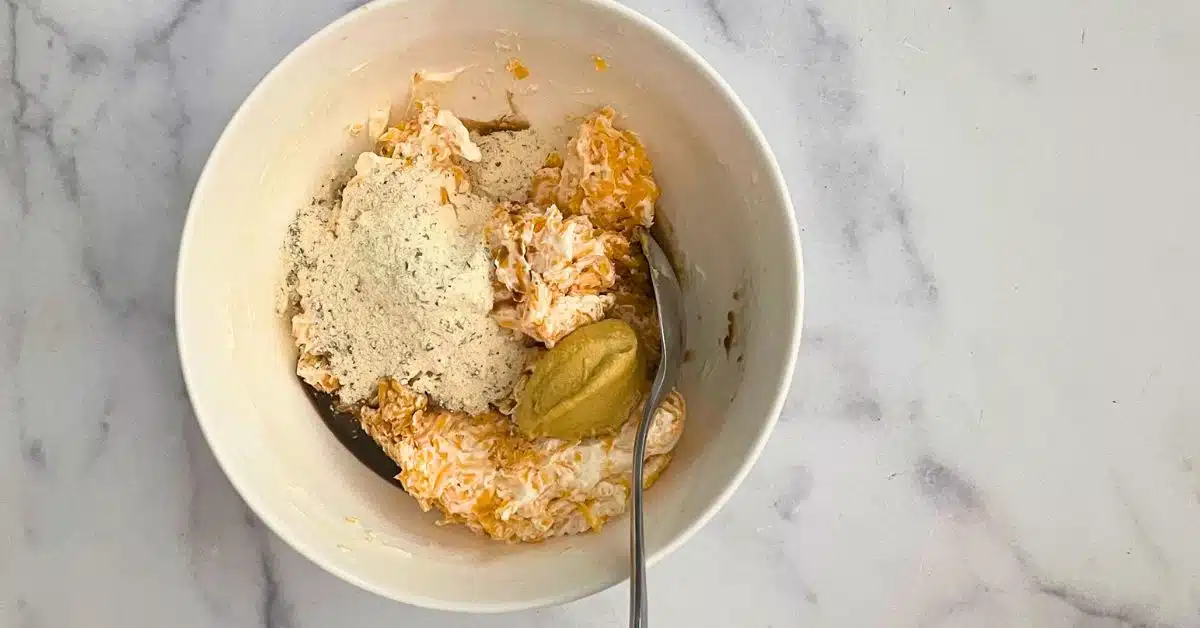 OMG Pretzel Dip! - Career Girl Meets...